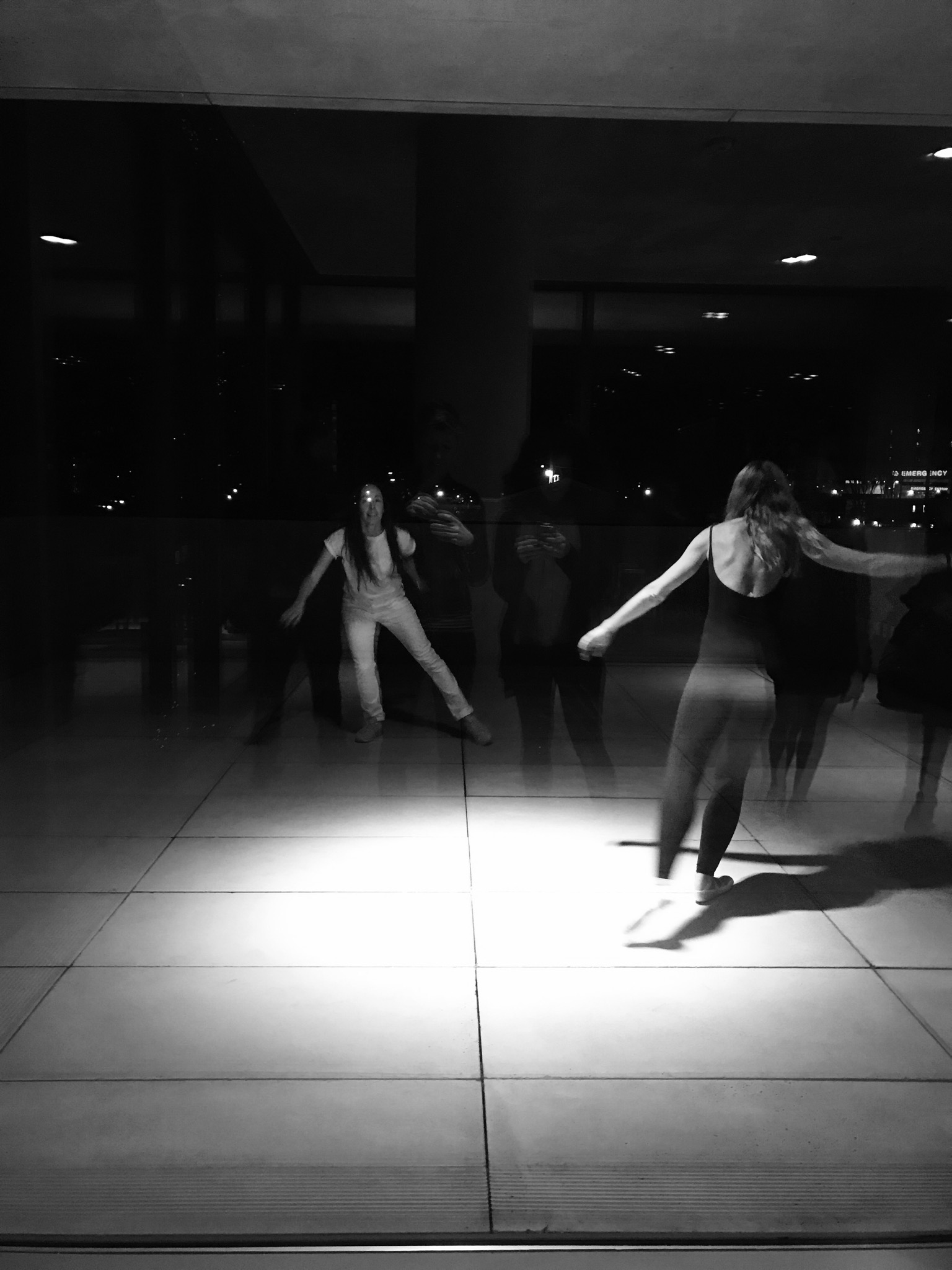 [DANCEROULETTE] Biba Bell: Hustle in the Park - Roulette