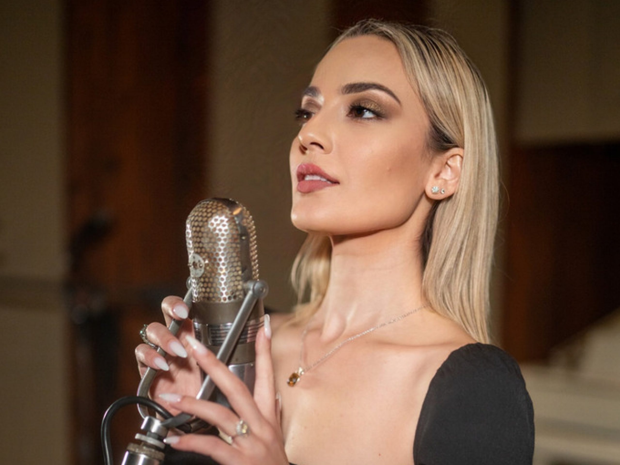 Nibal Malshi: Songs of the Arab World (RBA) - Roulette