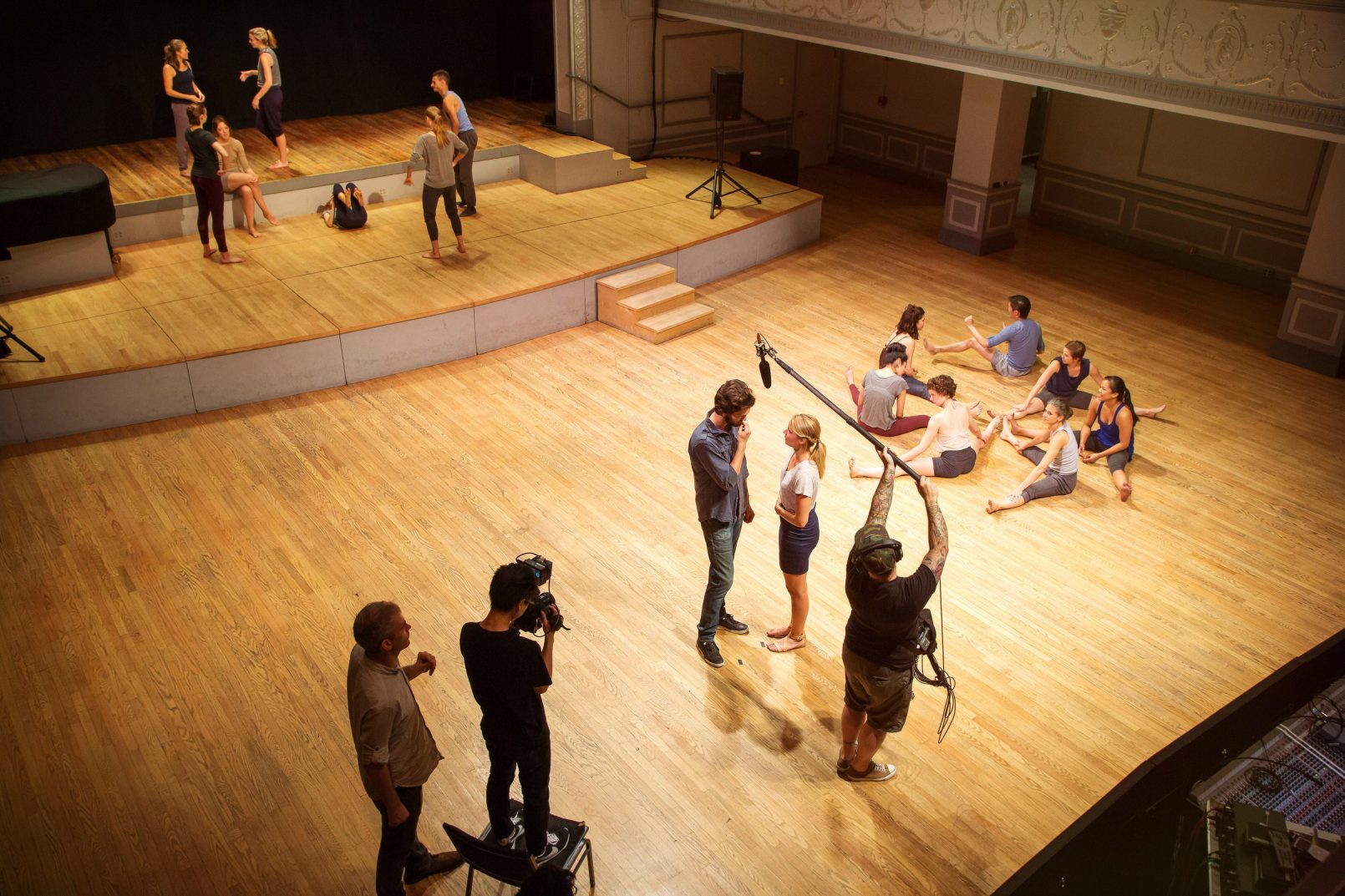 [RESIDENCY] Josiah Cuneo: The Paper Dance - Roulette